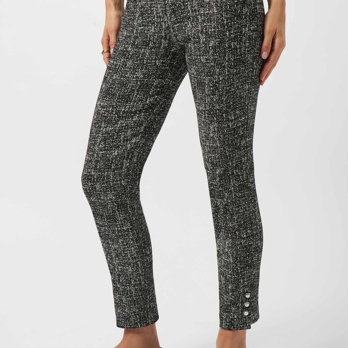 Joseph Ribkoff Jacquard Slim Pull On Pants / 253099 – Designers Taradale